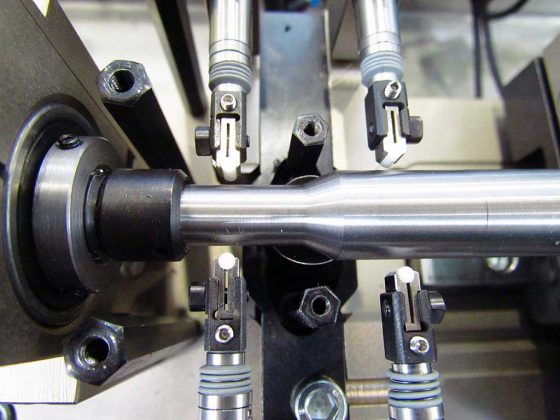 Hochpräzises Fertigen von Motorwellen - Zerspanungstechnik.de